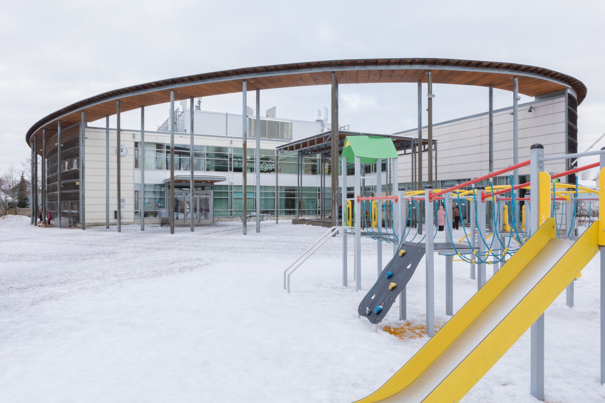 Helsinki jatkaa palvelukiinteistöjen muuttamista energiatehokkaiksi ...